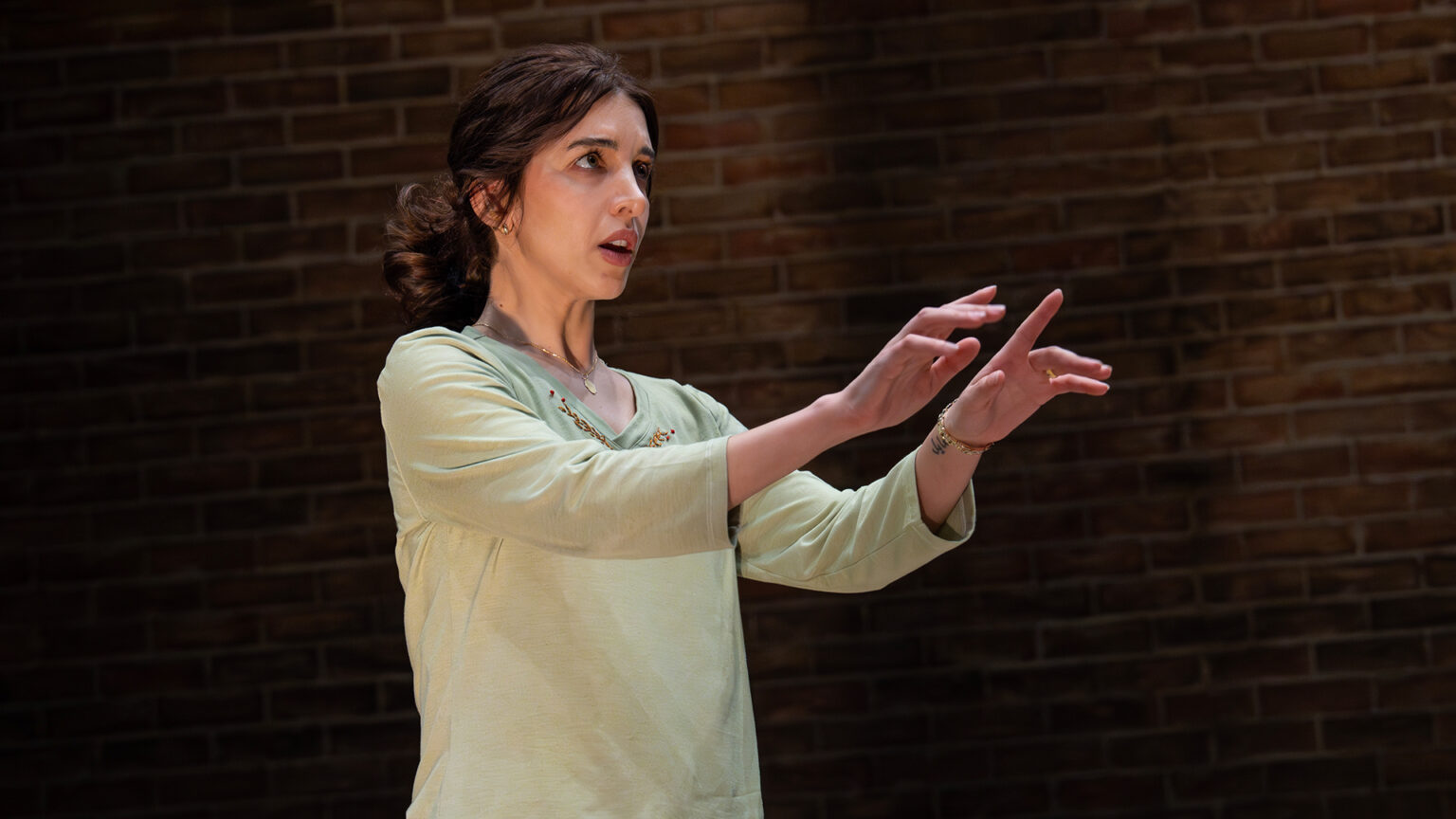 NYTW / A Knock on the Roof